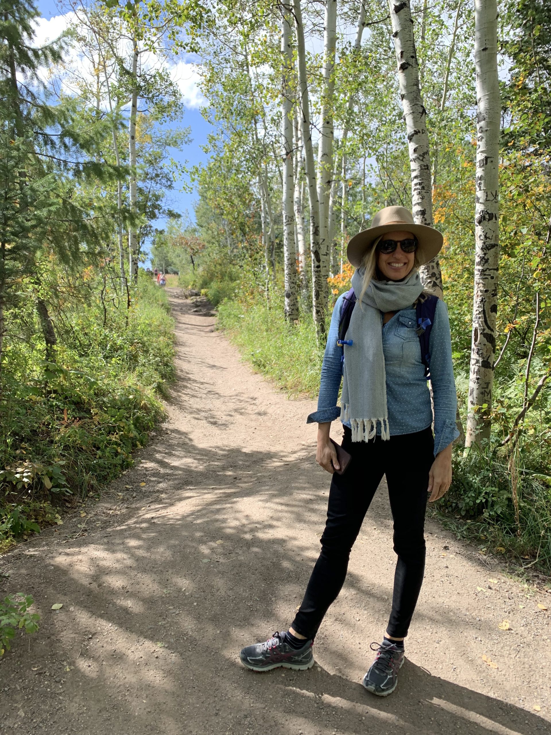 about – I am Lindsay Nichols